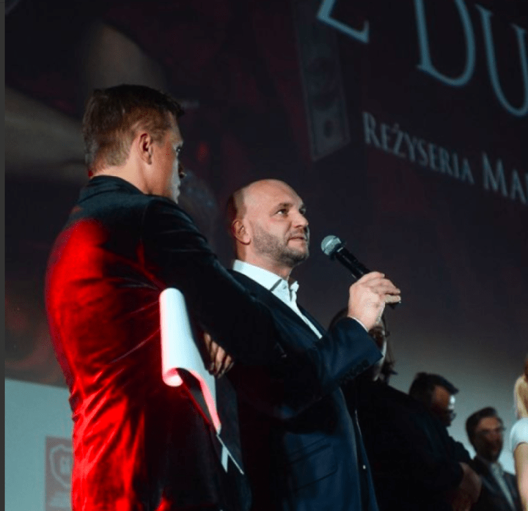 Emil Stępień: wiek, rozwód, Dziewczyny z Dubaju, Instagram Obcas.pl